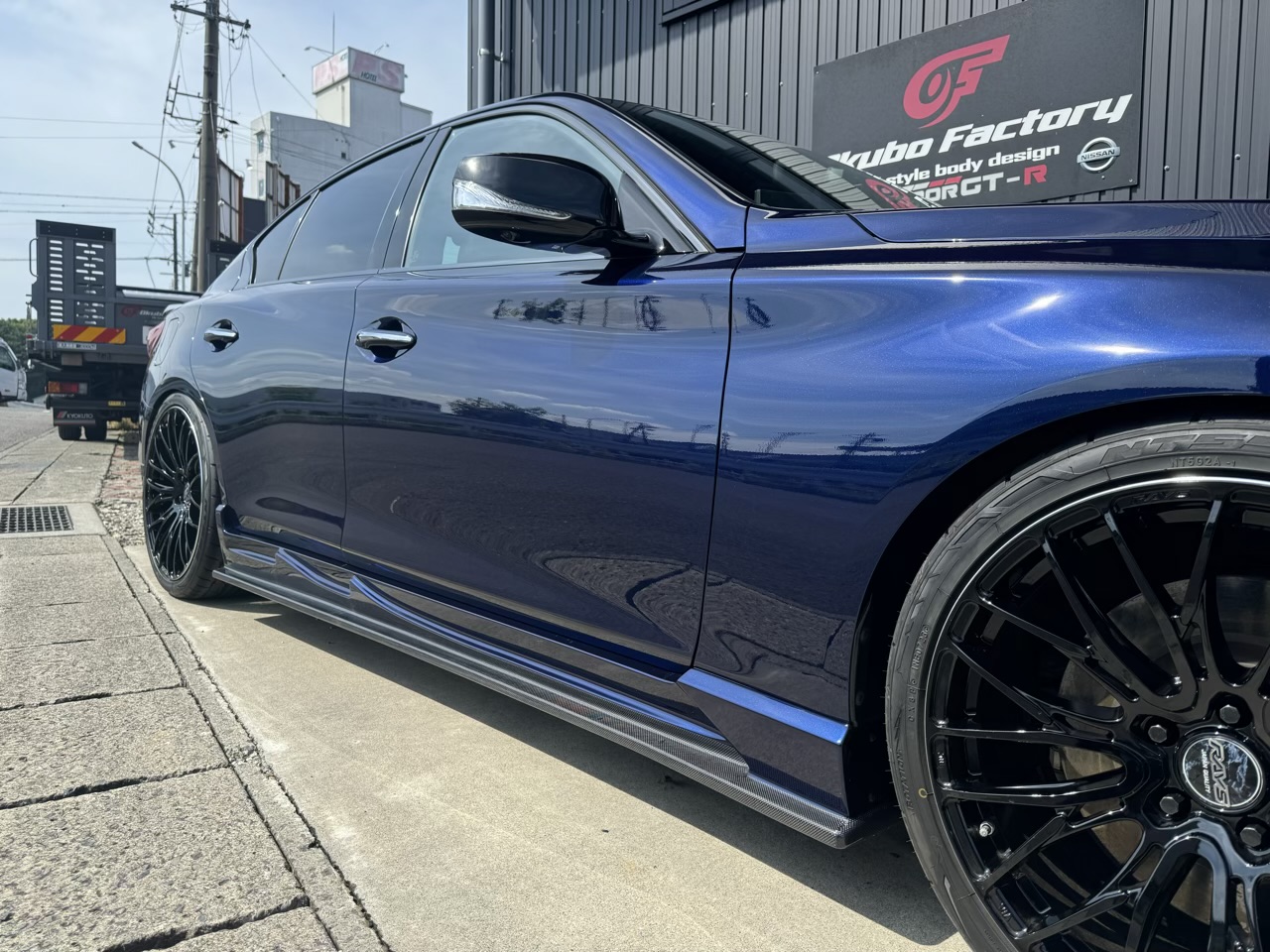 V37 400R OF GTサイドステップ - Okubo Factory